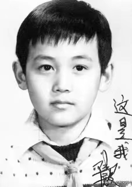 Being able to star in many dramas, "Zhuge Liang" and "Hou Liangping ...