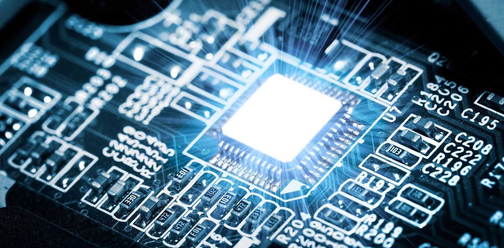 Breakthrough in Chinese chips, Fudan professor breaks Moore's Law and ...