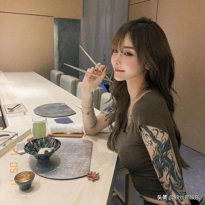 The well-known net model "Azhu" is suspected of being arrested, the bar ...