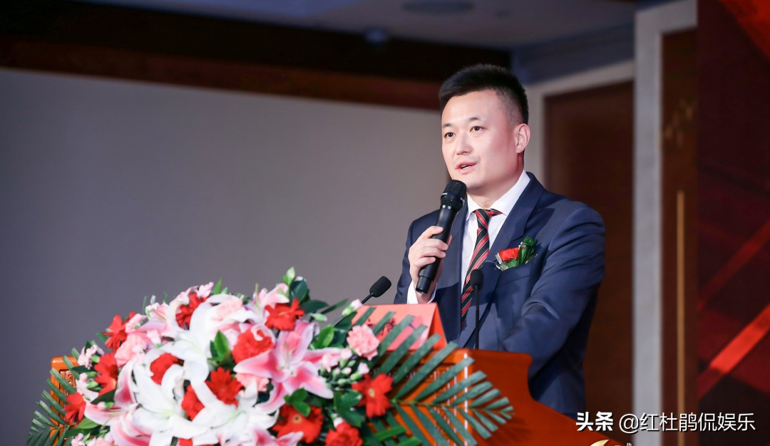 Does CCTV host need body management?C2 Song Pengfei is middle-aged, and ...