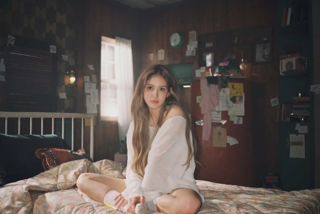 Korean mixed singer Jeon Somi, somi: It's just a Barbie in the world ...