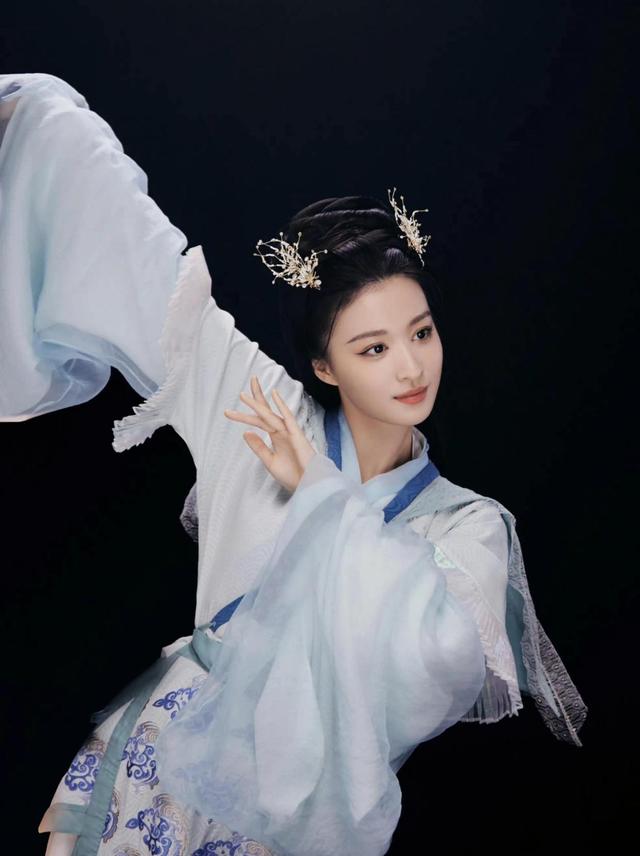 Wang Churan performed "Luo Shen Fu" and surprised everyone, Liu Xiyin ...