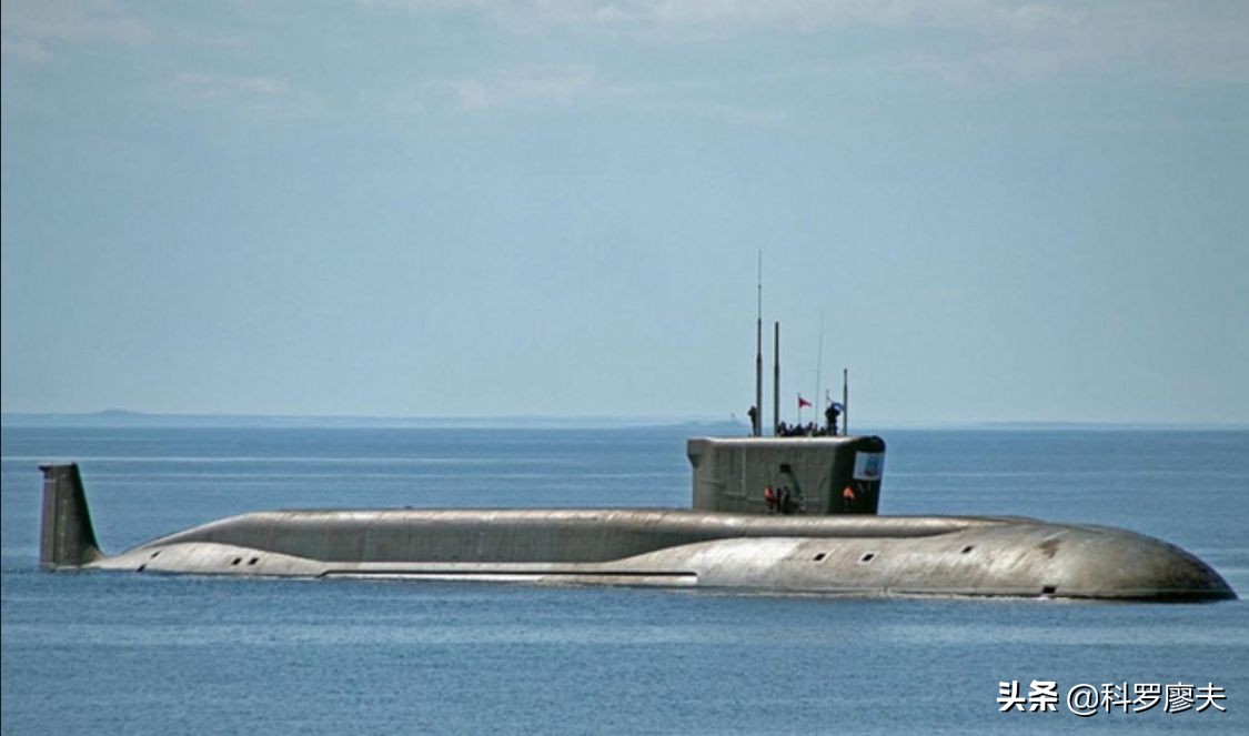 The turtle back of the strategic nuclear submarine is huge and towering ...