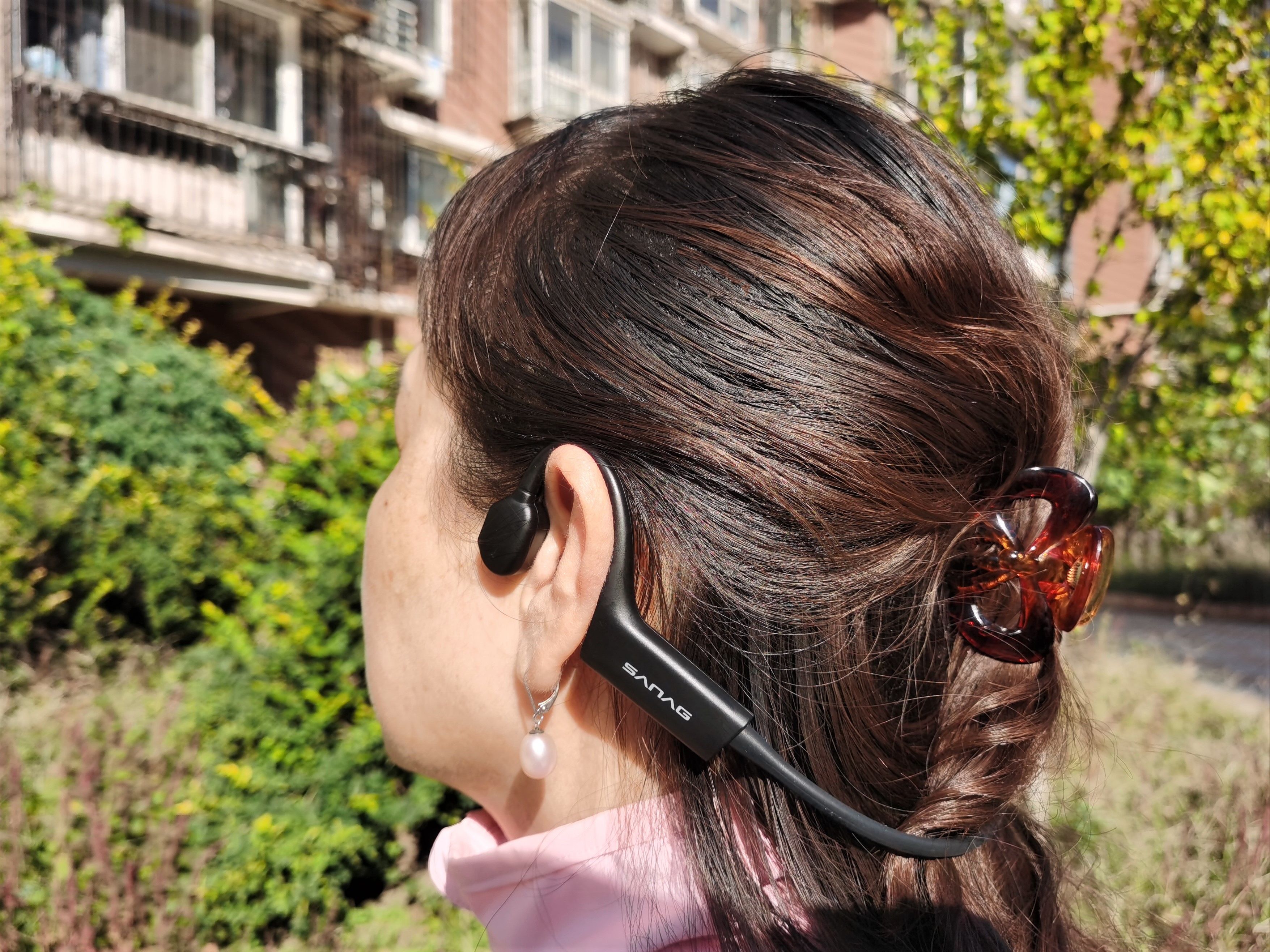 British style new generation air conduction technology early adopter ...