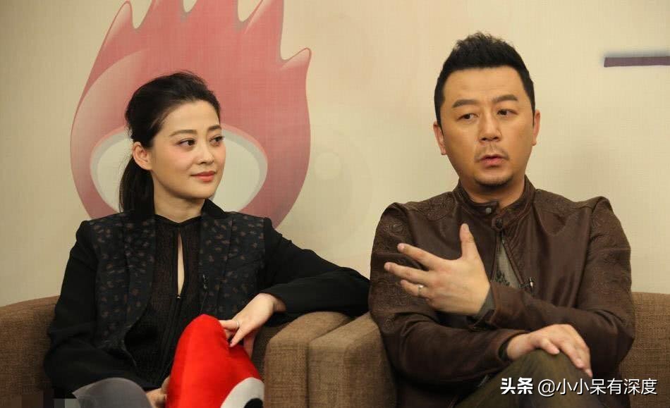 A recent photo of Guo Tao and his wife, Li Ran happily lying in Guo Tao ...