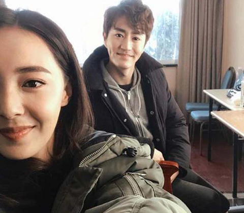 Yang Jue was met by a passerby and went to the supermarket with a girl ...