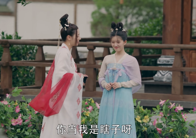 Long Songxing: Li Leyan is silly white sweet?Three details hint at the ...