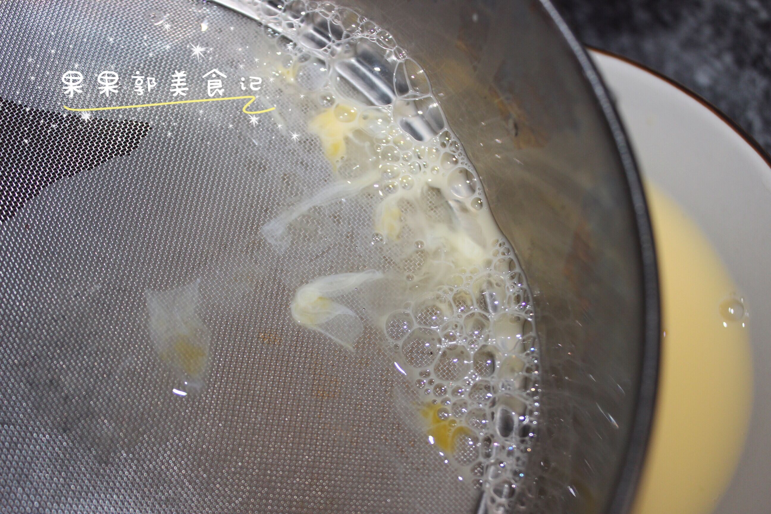Steam egg custard, don't just add water to steam it, remember "4 steps ...