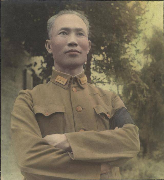 Before Chen Cheng died of illness, he left a four-character will, and ...