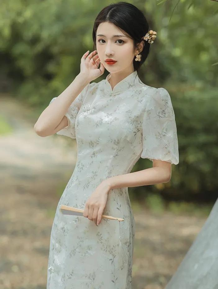 This year's retro style small floral is a hot element cheongsam article ...