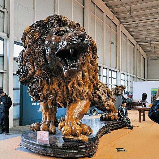 A man in Guangxi carved a 15-meter root lion, but 3 million refused to ...