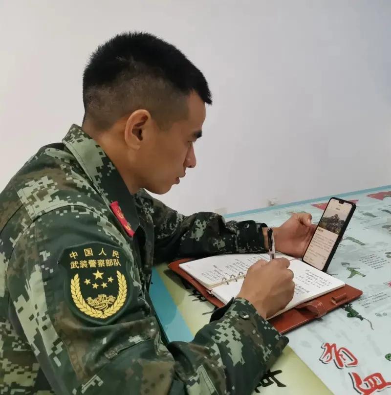 Army mobile phone management, new mode - iNEWS