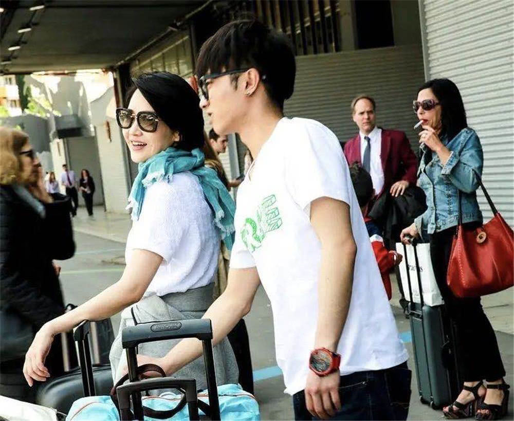 Hua Chenyu: Ambiguous with Xu Qing, was "connoted" by Deng Ziqi, but ...