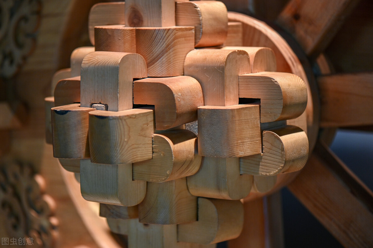 Who wrote the "Book of Luban" can make bad people feel scared, and make ...