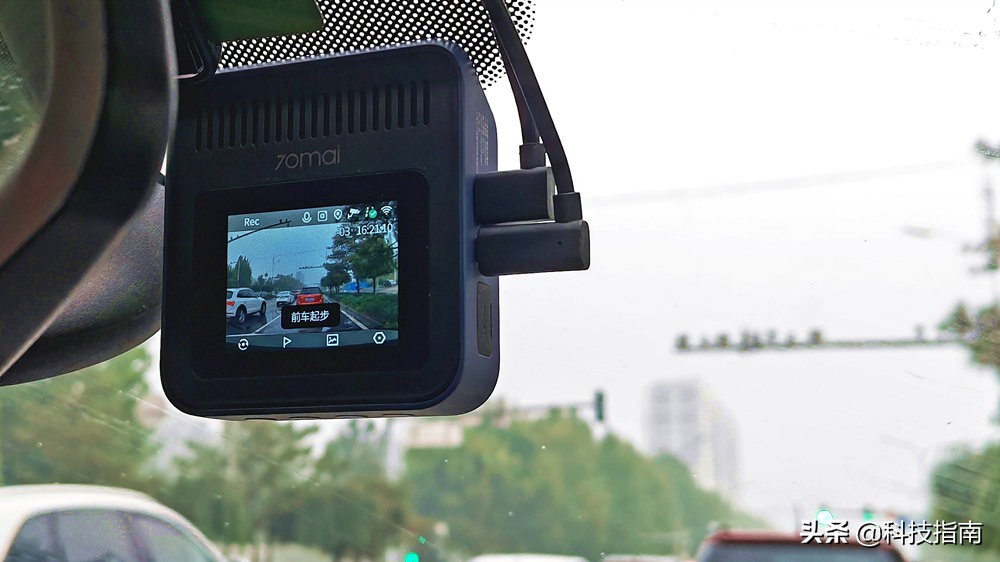 User experience: 70-step smart driving recorder A400 clearly records ...