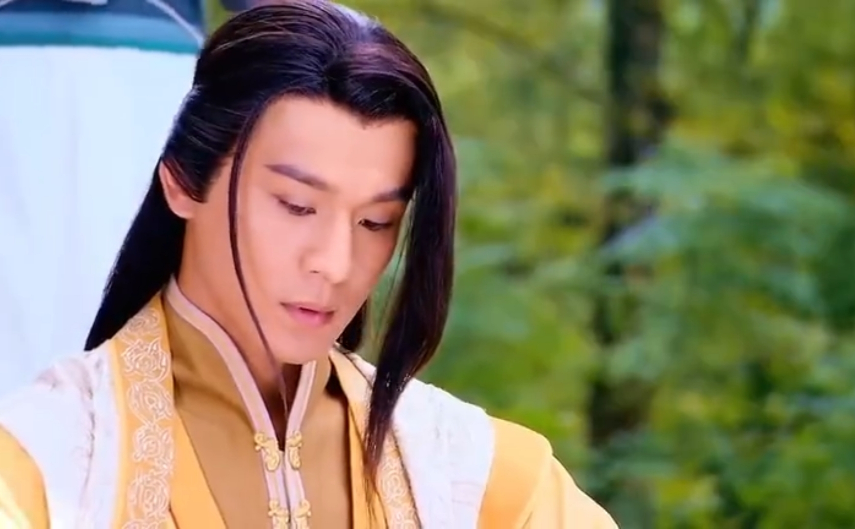Qiao Zhenyu is worthy of being a beauty of Qiao, his face is always handsome, and Cai Guoqing ...
