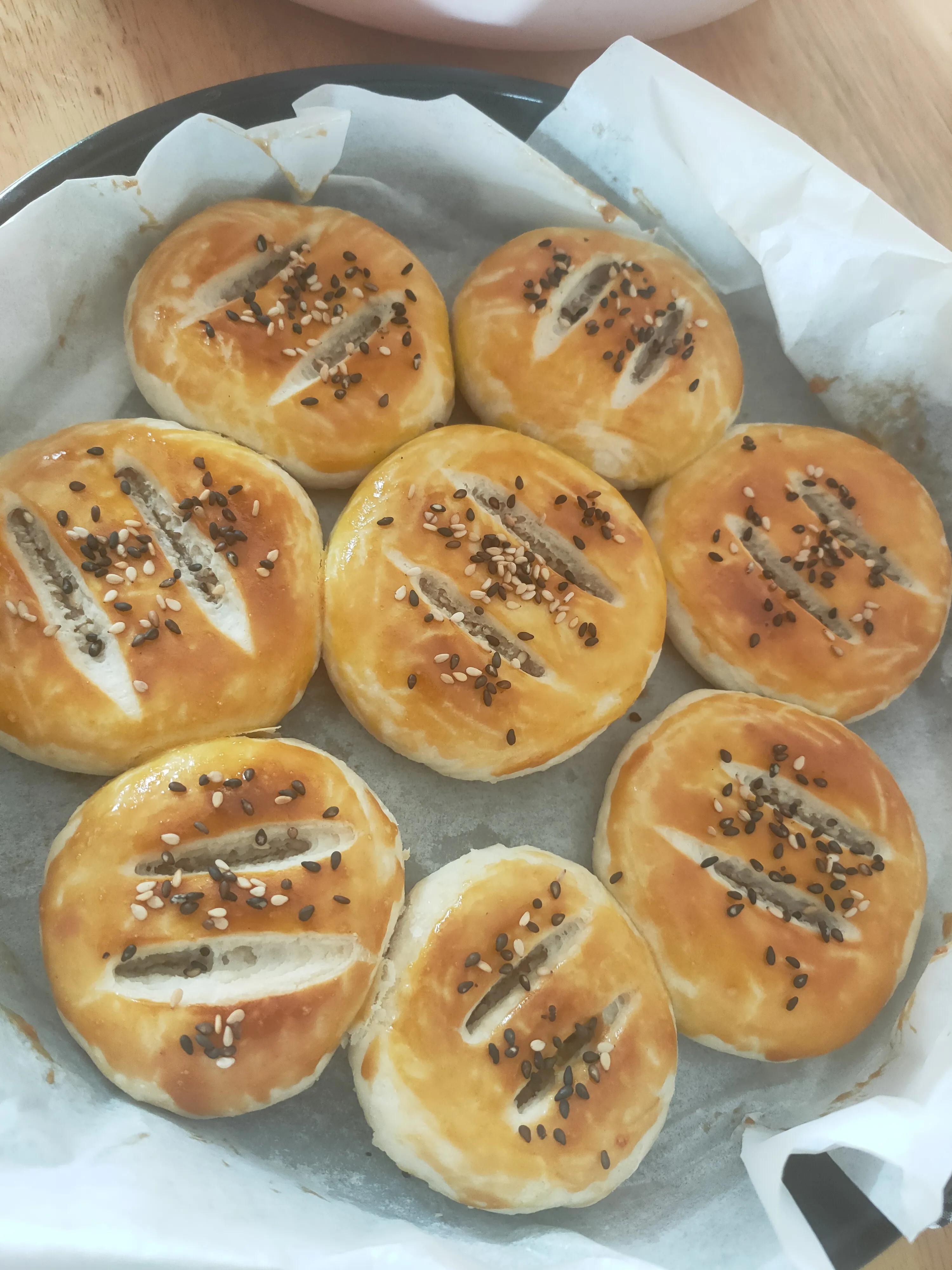 Chinese pastry wife cake recipe and production method - iNEWS