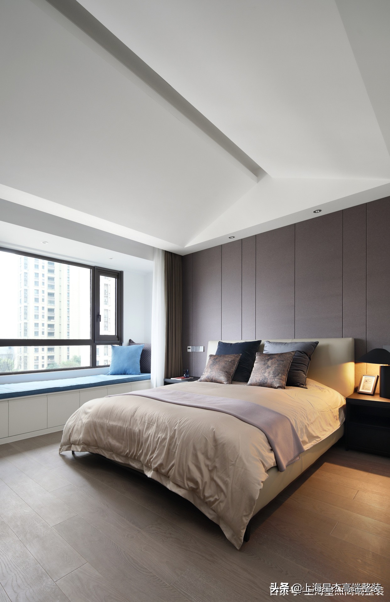 185 square meters of modern and simple apartment houses, the big white ...