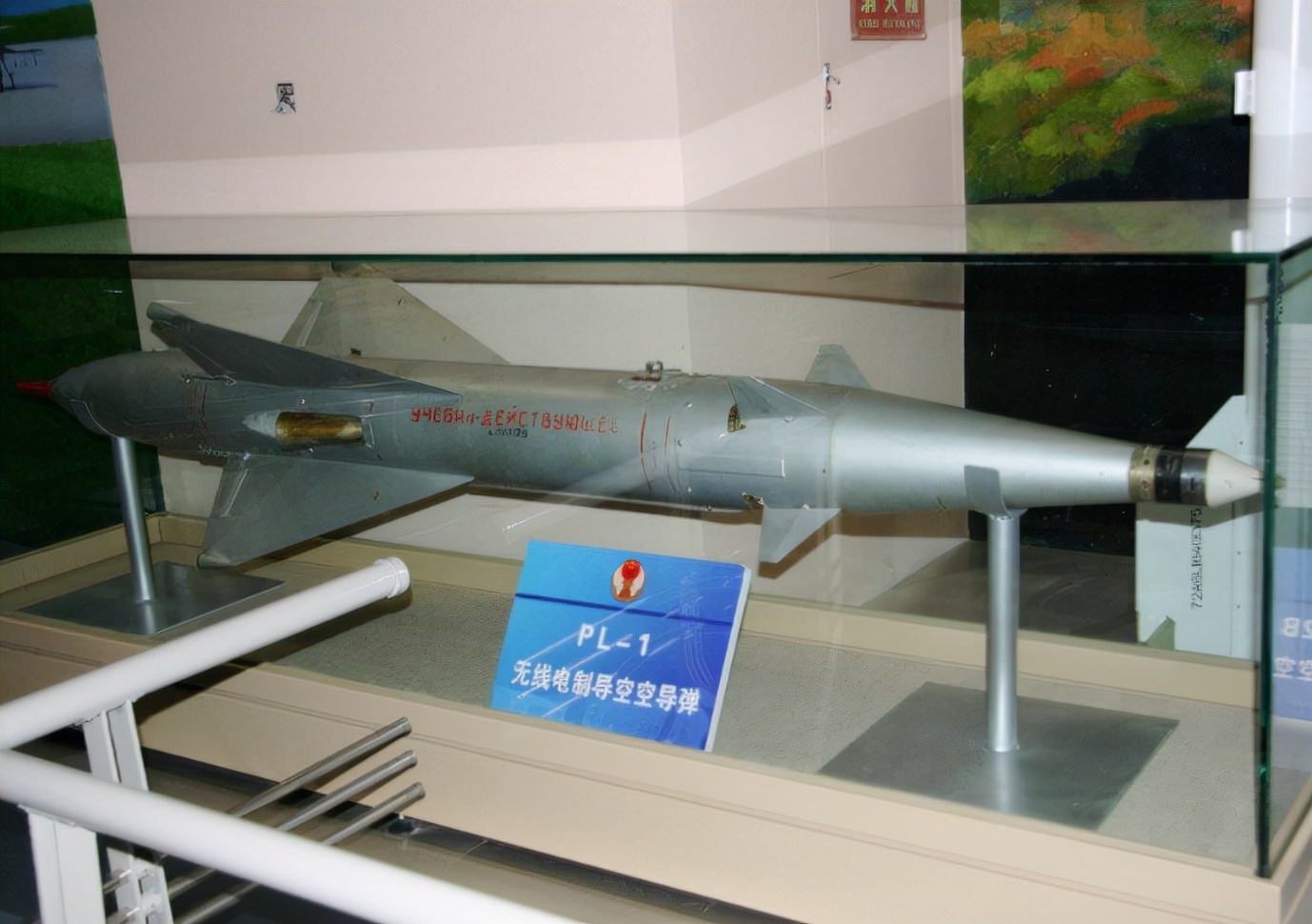 China's air-to-air missiles are too powerful: fighting bombs "stare at ...