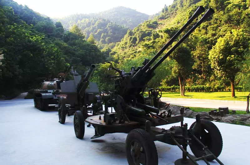 China's first third-line construction project - iNEWS