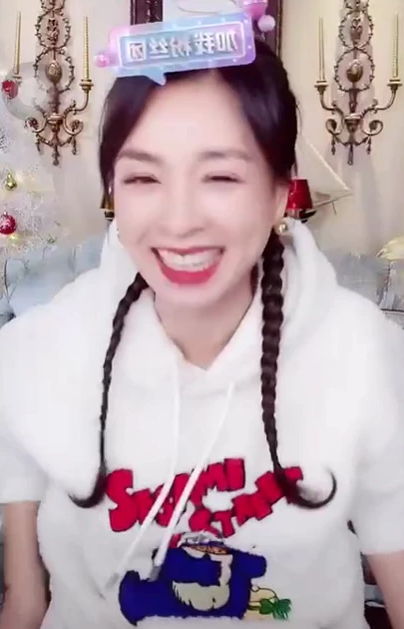 50-year-old Zhang Ting revealed that he wanted a third child! Live ...