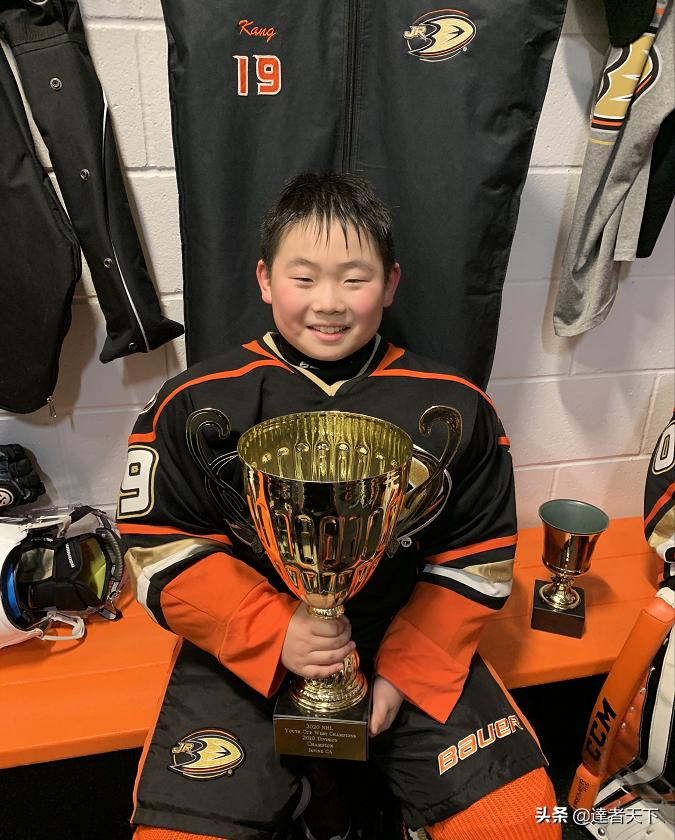 Great-grandson Kang Jiaming (Golden Baby) of Chinese painting master Xu ...