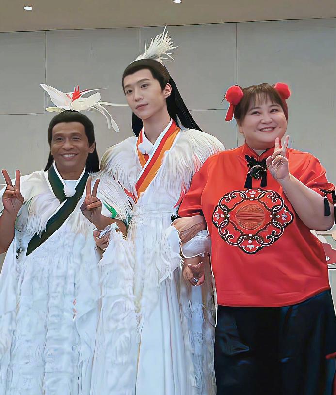 Song Xiaobao recorded a new variety show, and he was watched by fans ...