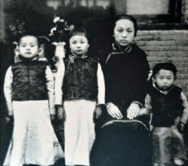 Marshal Zhang Xueliang's sister, why would she be abandoned by her ...