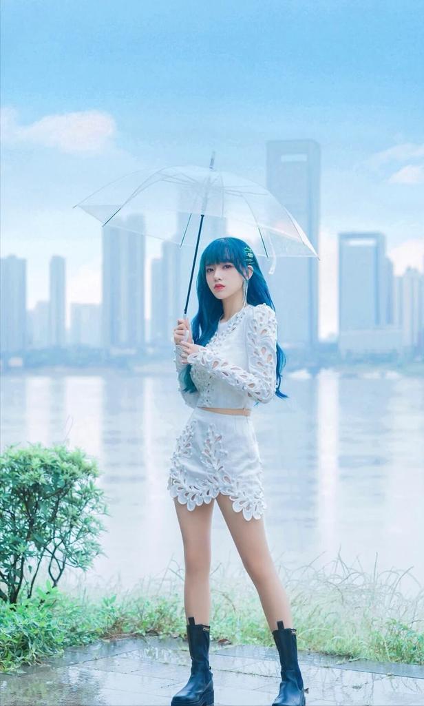 Cheng Xiao: Cheng Xiao: Able to sing and dance, Xu Kai co-starred in ...