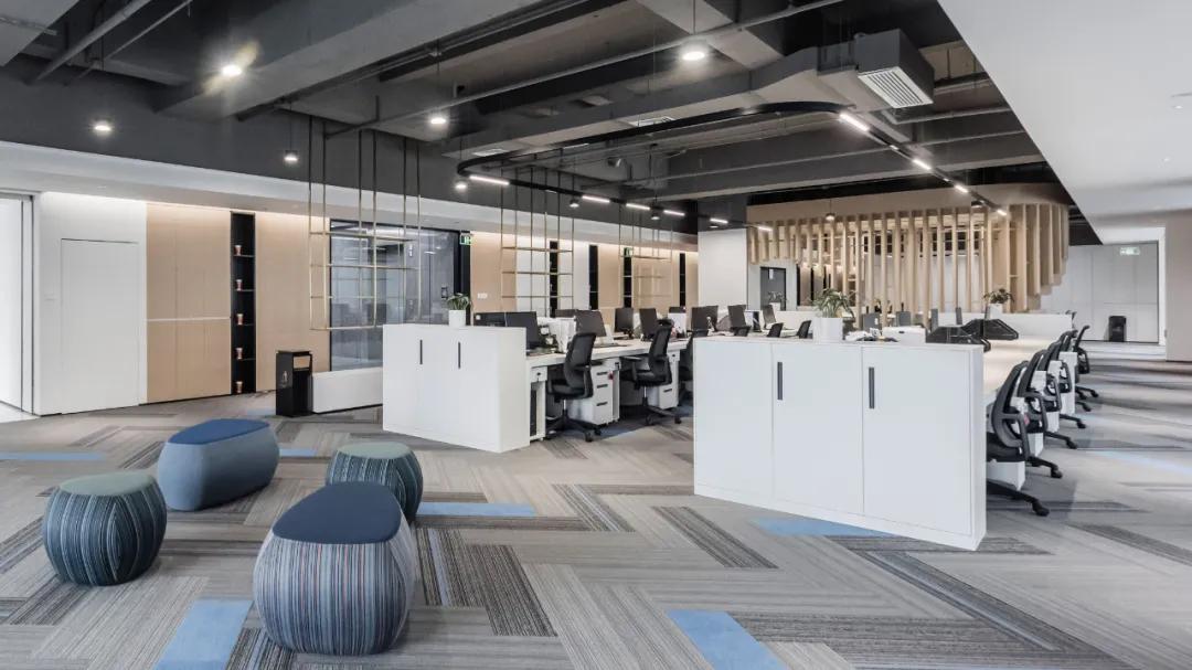 JLa Design: Chengdu Chabaidao Headquarters Office Center - iNEWS