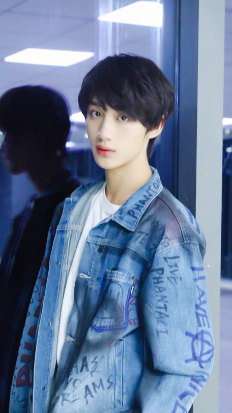 Ding Chengxin's wear is more youthful, not immature and charming, and ...