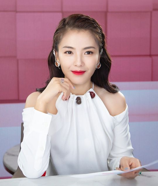 The old drama bone Zhang Chenguang was scolded by netizens to wipe ...