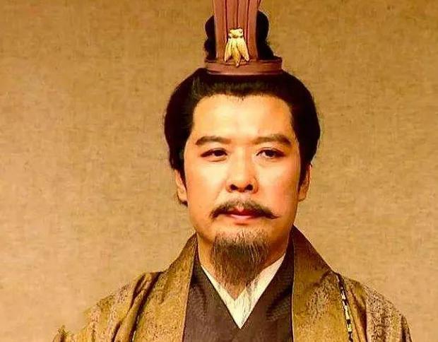 Was it the first time that Liu Bei saw Zhuge Liang "three visits to the ...