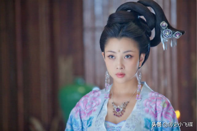 How powerful is Mrs. Huarui, so that the emperors of the two countries are infatuated with her ...