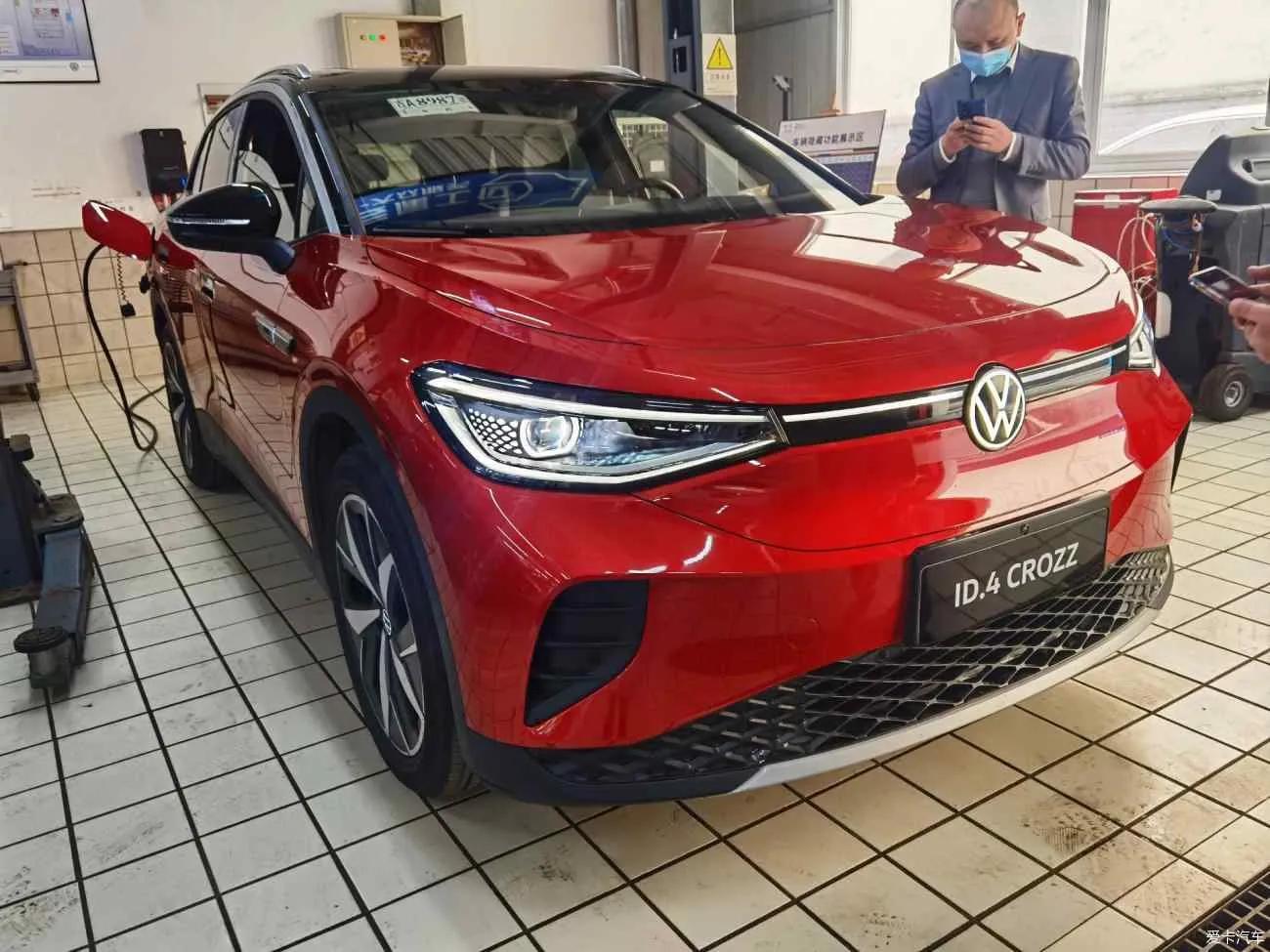 Test drive Volkswagen ID4 - iNEWS