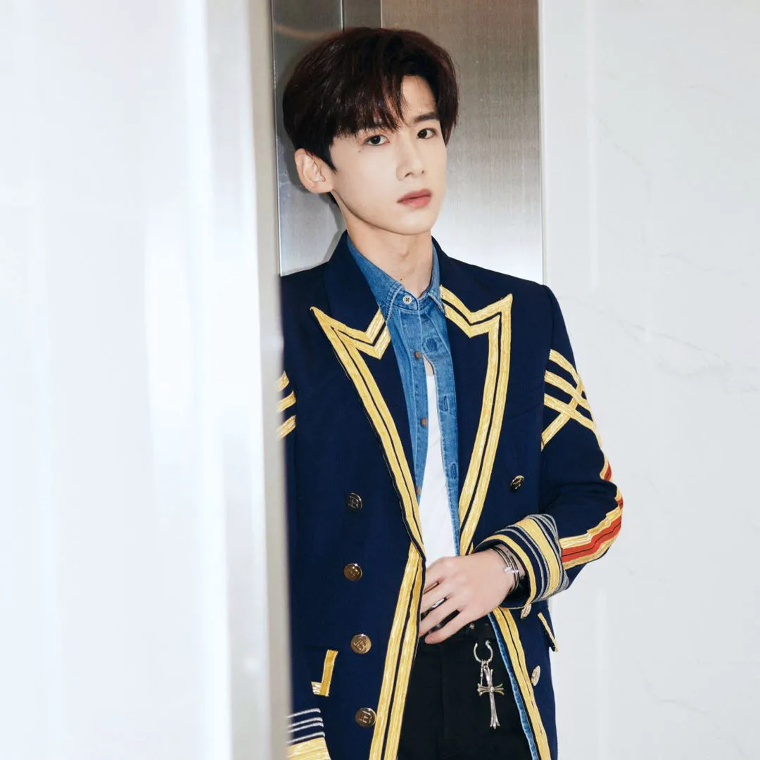 Little gossip, Wu Yifan, Xiao Zhan Yang Mi, Wang Bo - iNEWS