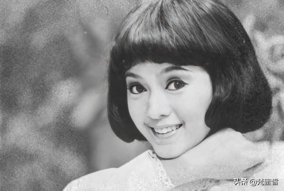 Lin Yunyun's uncauses, pregnant belly at the same time, Hou Pei ...