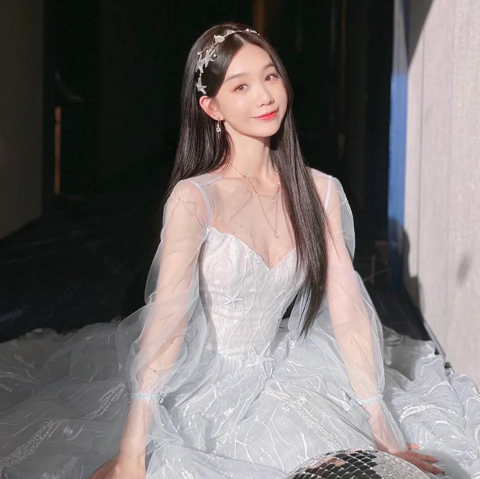 Xu Mengjie Hot Photo Album - iNEWS