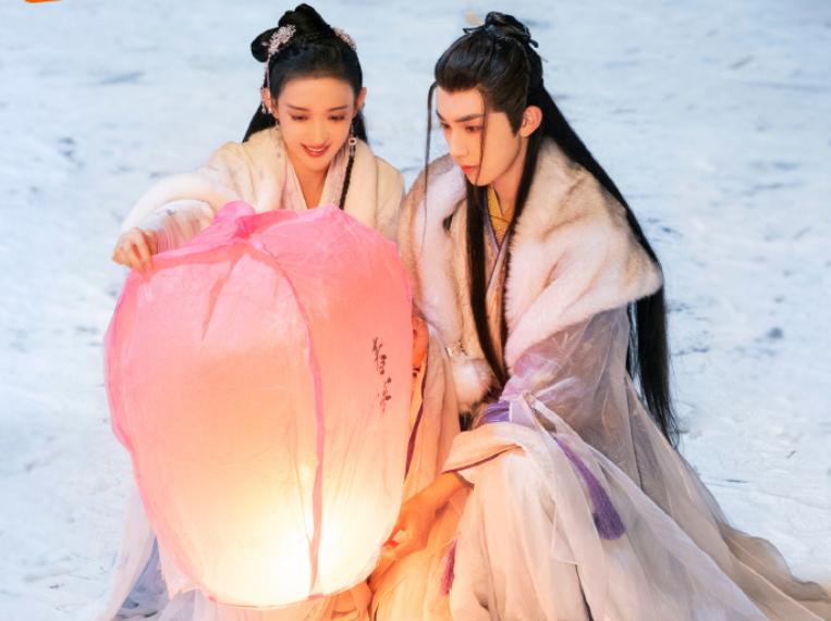 Acting with Ju Jingyi in "Hua Rong", how did you know that Guo Junchen is waiting for the ...
