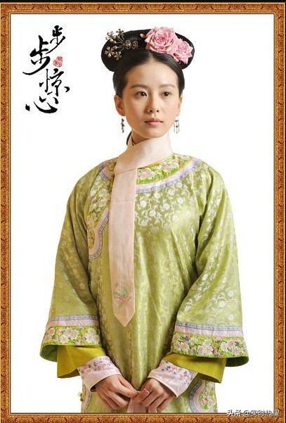 Liu Shishi told Yuan Hong to help Wu Qilong with clothes?It's so sweet ...