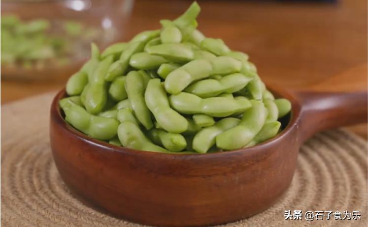 Marinated edamame, a lazy dish that you can't stop after opening your ...
