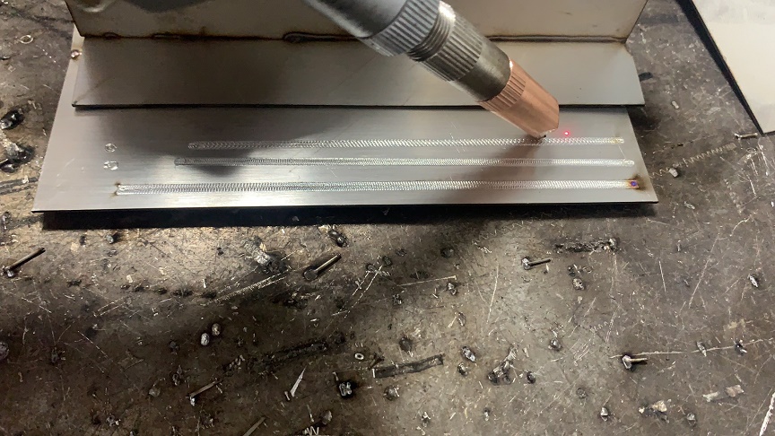 How to weld fish scales with handheld laser welding machine - iNEWS