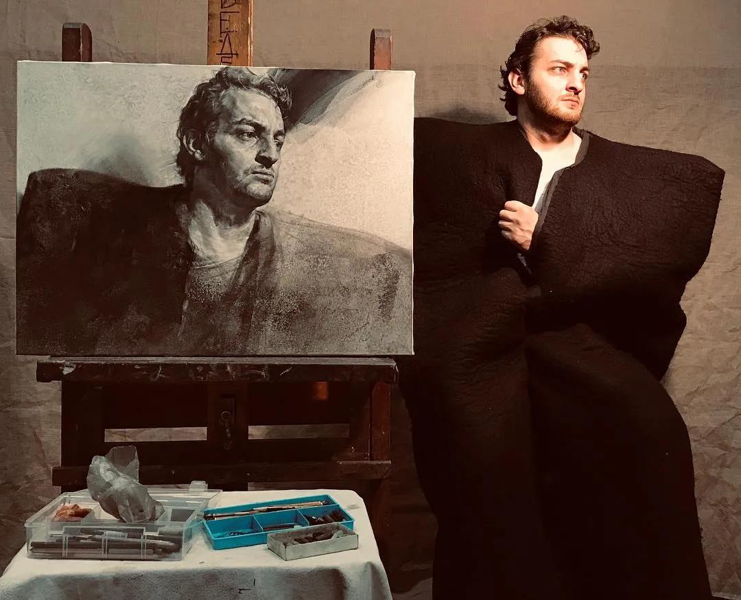 Ivan Loginov (Ivan Loginov) sketch master and oil painting artist - iNEWS