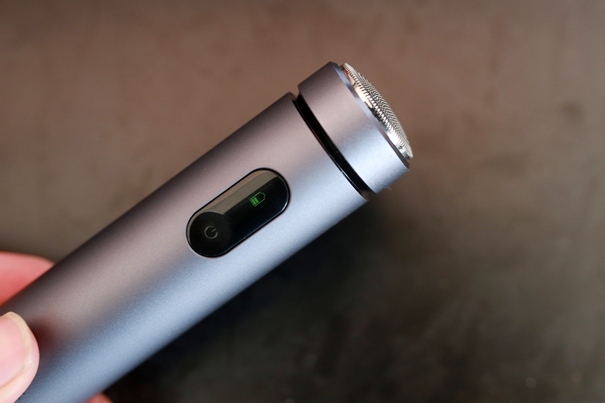 Exquisite and portable, the smart razor T6 for beard and eyebrows is ...