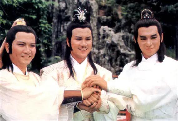 "Please leave my sweet dreams"-Wan Ziliang's "Lu Xiaofeng's Phoenix ...