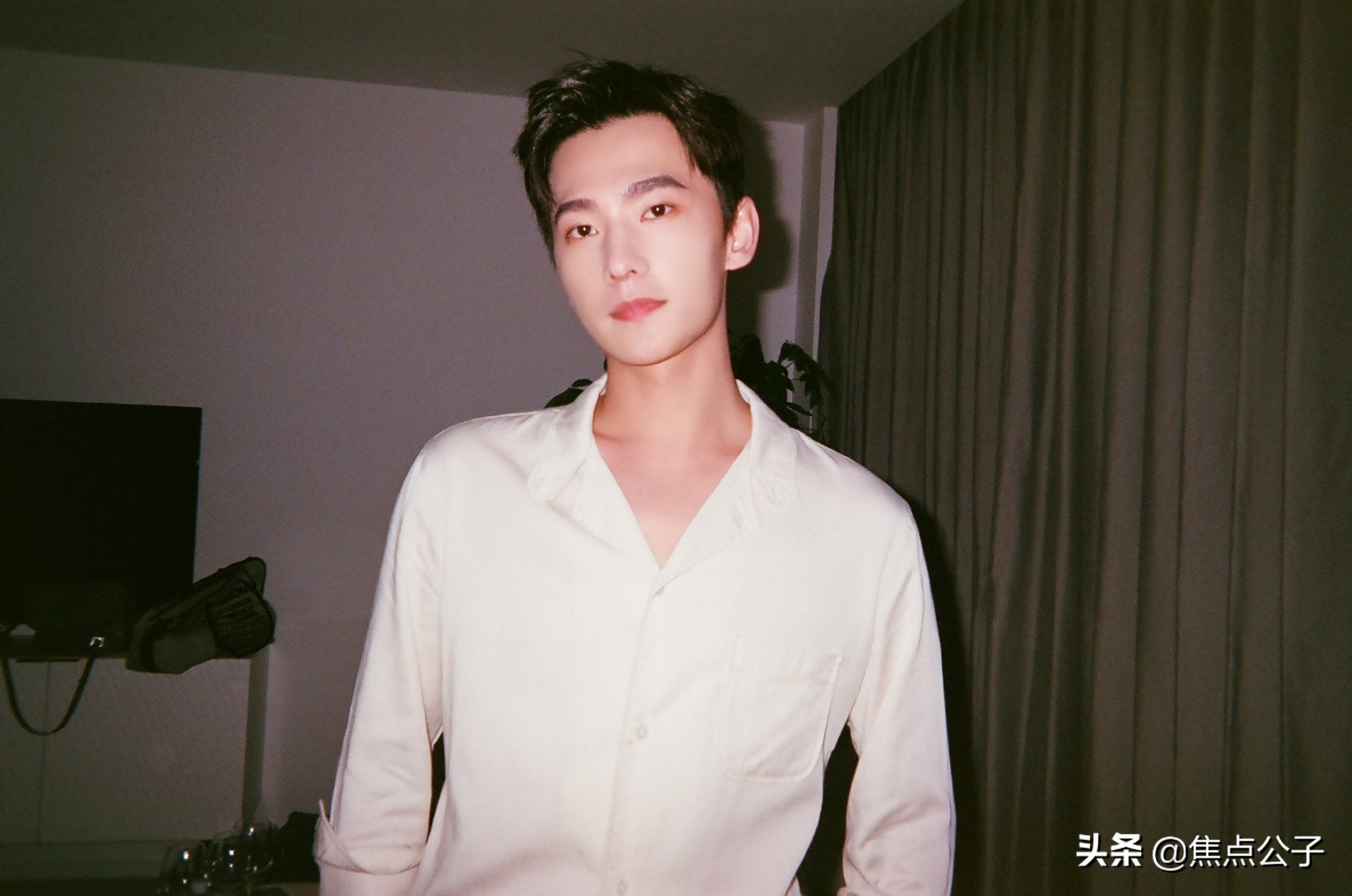 The appearance is at its peak!Yang Yang looks like an 18-year-old boy ...