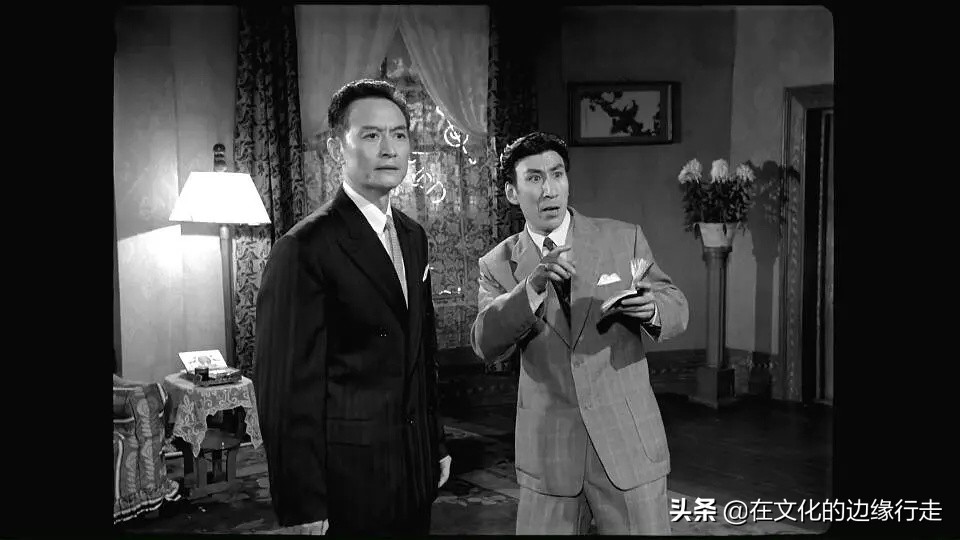 "The Gunshots of the Secret Bureau"-black and white film is better than ...