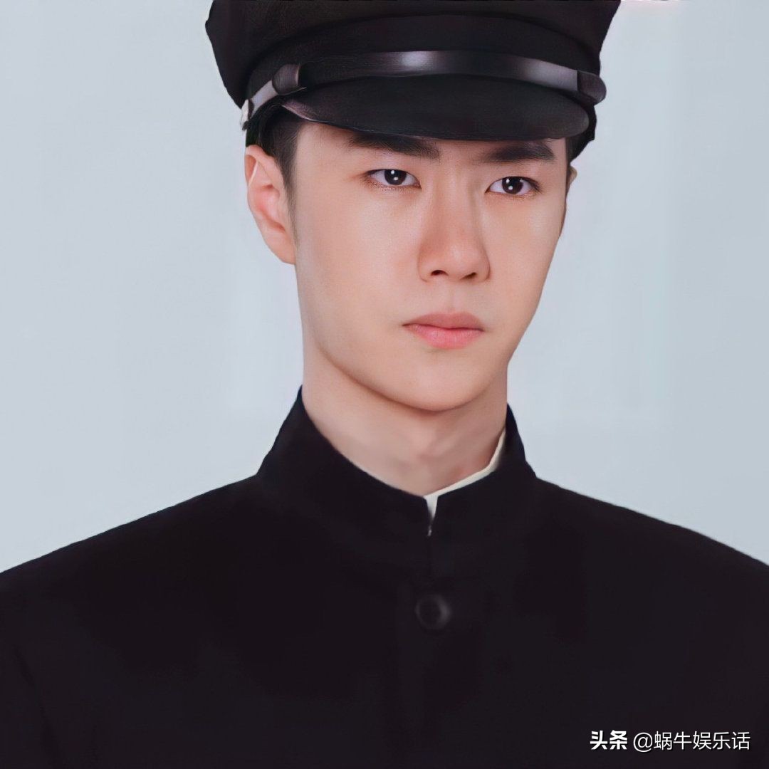 Choice: touching story, stunning Wang Bo, strong aura, especially close-ups of eyes and face - iNEWS