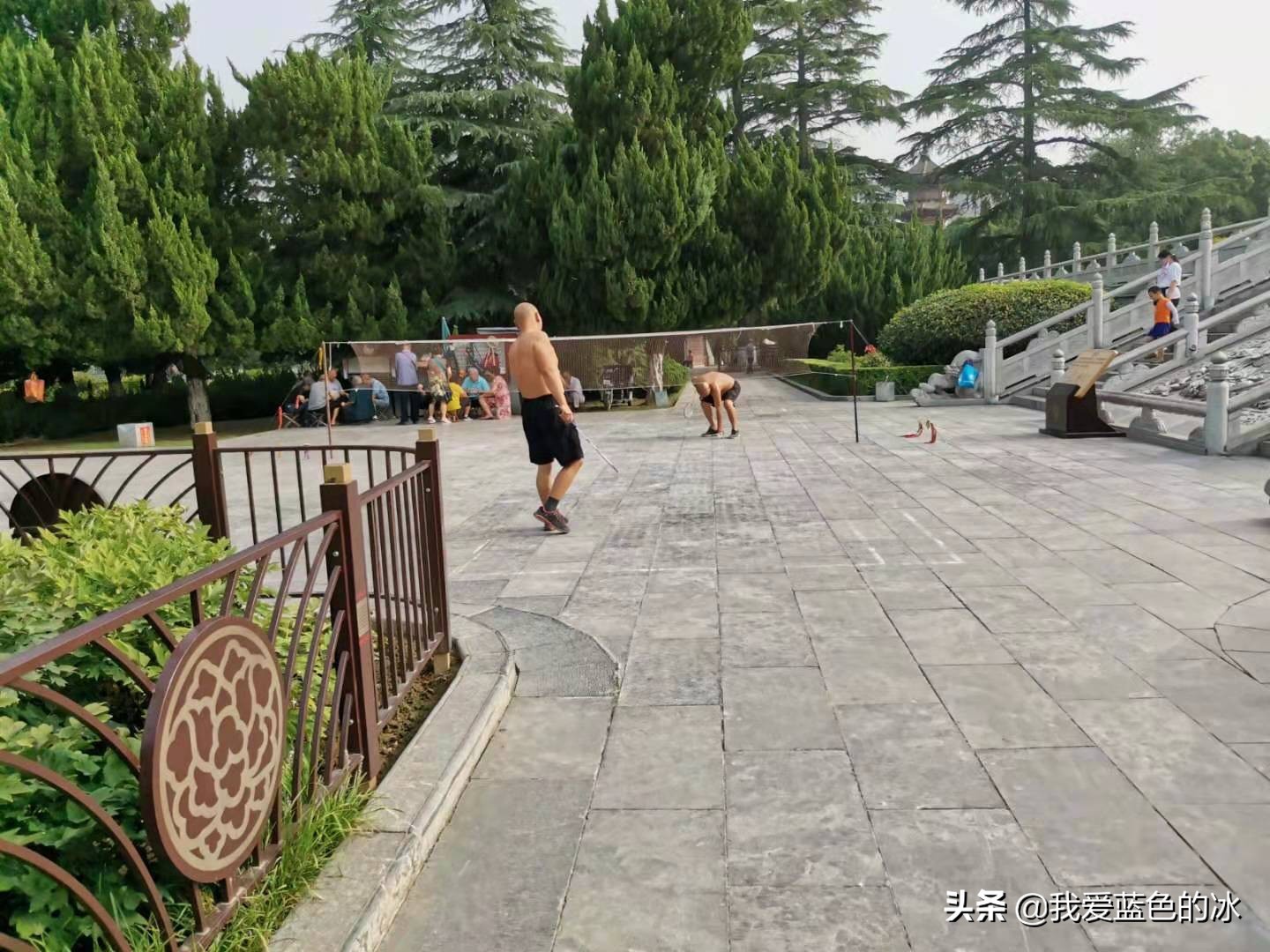Early in the morning, head to the historic Xingqing Palace Park in Xi ...