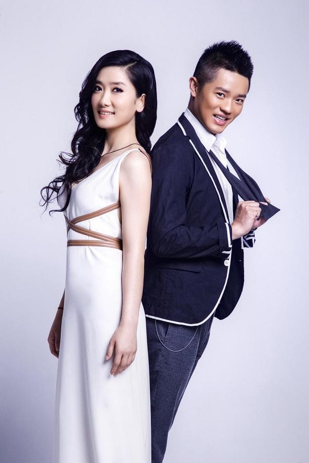 Phoenix Legend Ling Huasha and Zeng Yi's fitness photos show off his bumpy figure!41-year-old ...